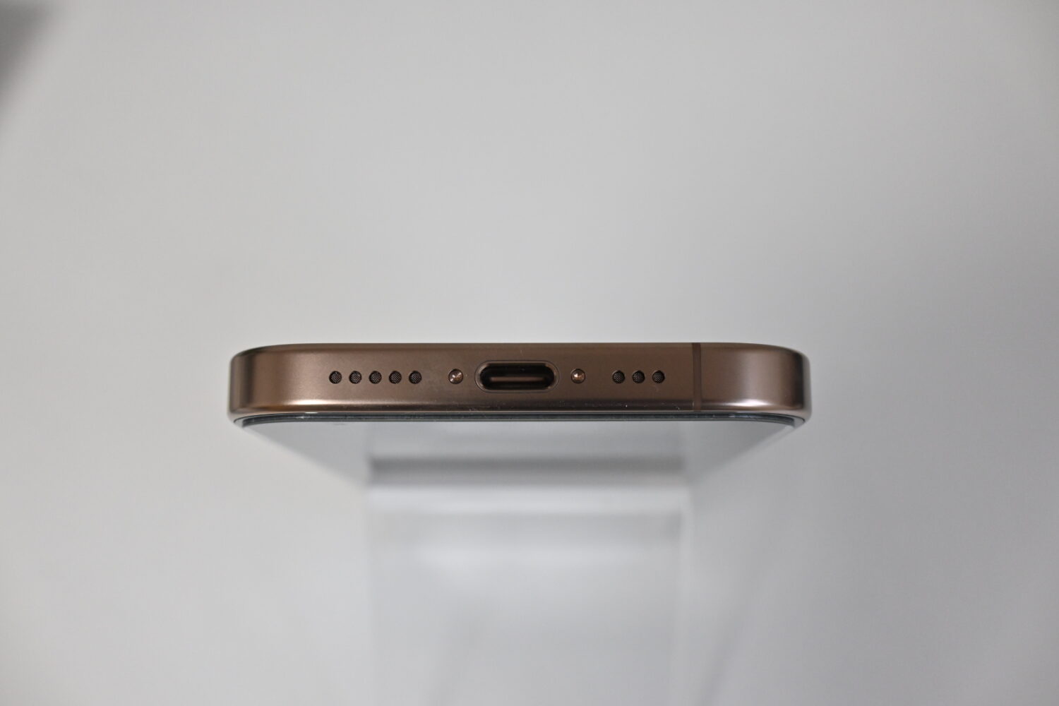 iPhone16 Pro実機レビュー！2ヶ月以上使ったメリット・デメリットを本音で暴露!新機能の使い心地は？ | 株式会社 IoTコンサルティング